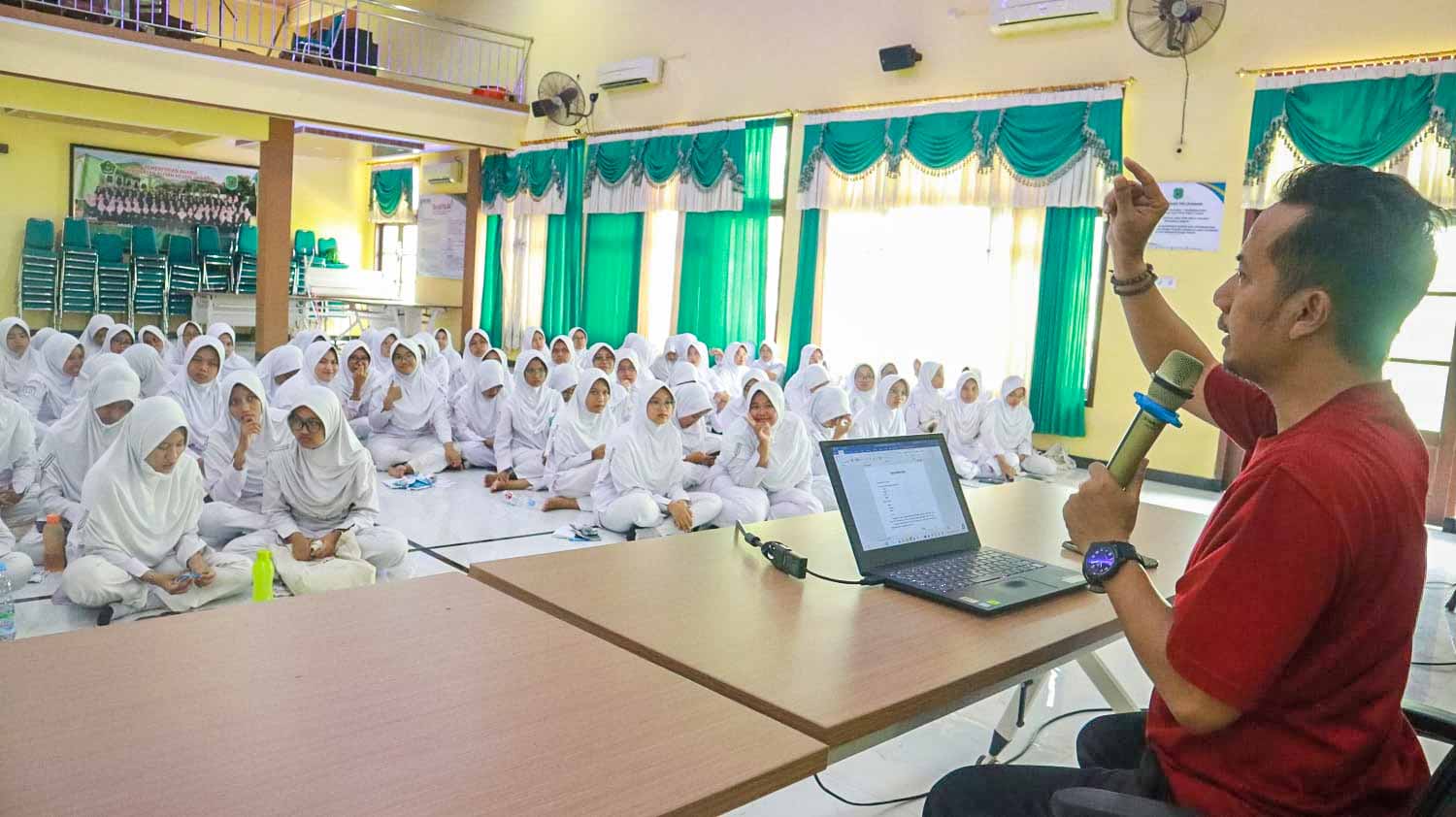 Sosialisasi Perguruan Tinggi untuk Siswa Kelas XII - MAN 2 Kudus
