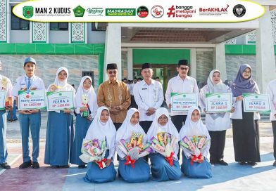 MAN 2 Kudus - Madrasah Akademik Berbasis Riset